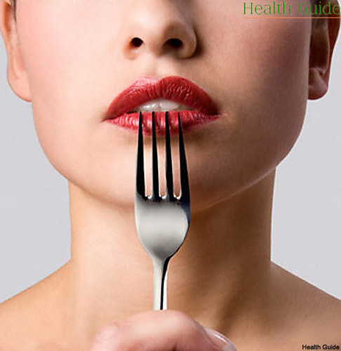 Do you want to eat less? Use a bigger fork! – HealthGuide